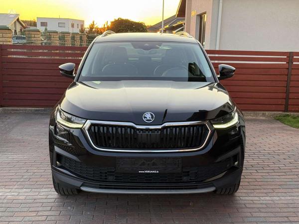 Black Skoda Kodiaq 2022 in Siauliai, with an engine capacity of 1.50 L and mileage of 219 thousand km for 21290 €, photo 2 on AUTOMOTO.COM.LV