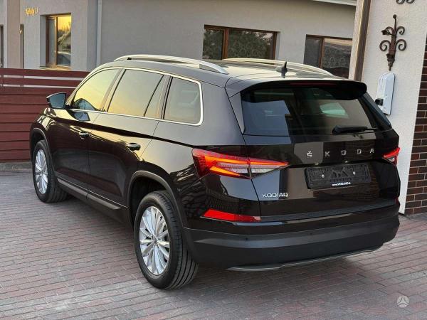 Black Skoda Kodiaq 2022 in Siauliai, with an engine capacity of 1.50 L and mileage of 219 thousand km for 21290 €, photo 7 on AUTOMOTO.COM.LV