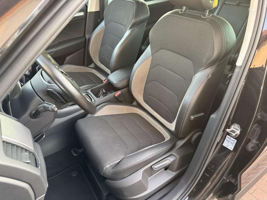 Black Skoda Kodiaq 2022 in Siauliai, with an engine capacity of 1.50 L and mileage of 219 thousand km for 21290 €, photo 12 on AUTOMOTO.COM.LV
