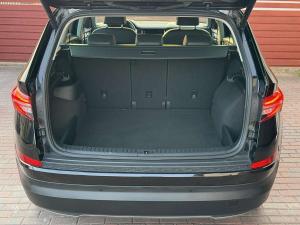 Black Skoda Kodiaq 2022 in Siauliai, with an engine capacity of 1.50 L and mileage of 219 thousand km for 21290 €, photo 24 on AUTOMOTO.COM.LV
