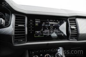 Black Skoda Kodiaq 2022 in Riga, with an engine capacity of 2.00 L and mileage of 145 thousand km for 26500 €, photo 27 on AUTOMOTO.COM.LV