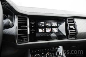 Black Skoda Kodiaq 2022 in Riga, with an engine capacity of 2.00 L and mileage of 145 thousand km for 26500 €, photo 33 on AUTOMOTO.COM.LV