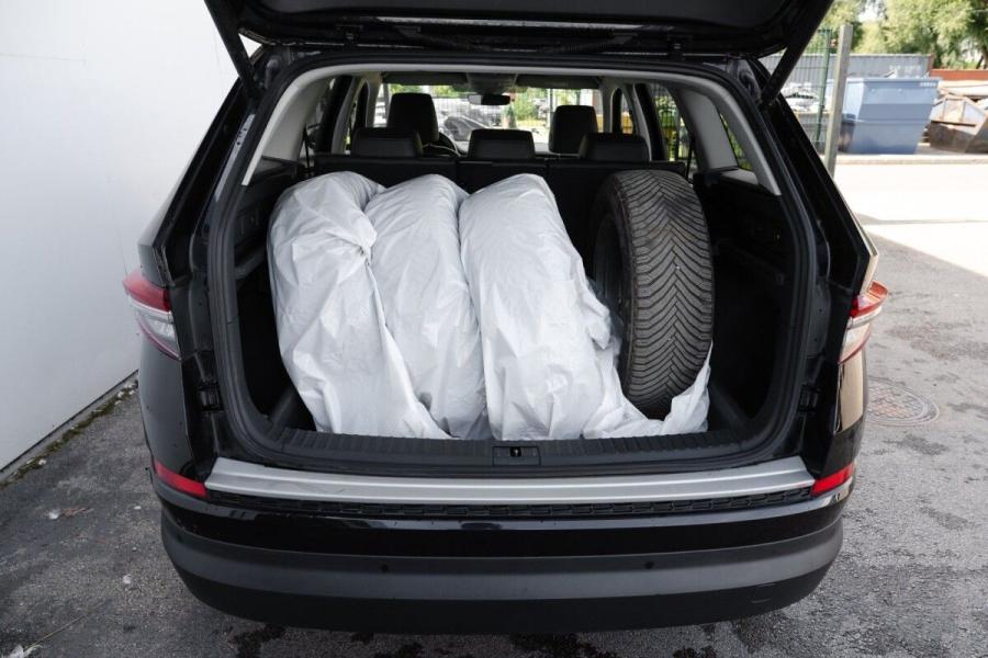 Melns Skoda Kodiaq 2022 Rīga, ar dzinēja tilpumu 2.00 L un nobraukumu 145 tūkst. km par 26500 €, foto 13 vietnē AUTOMOTO.COM.LV