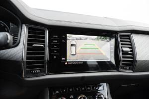 Melns Skoda Kodiaq 2022 Rīga, ar dzinēja tilpumu 2.00 L un nobraukumu 145 tūkst. km par 26500 €, foto 28 vietnē AUTOMOTO.COM.LV