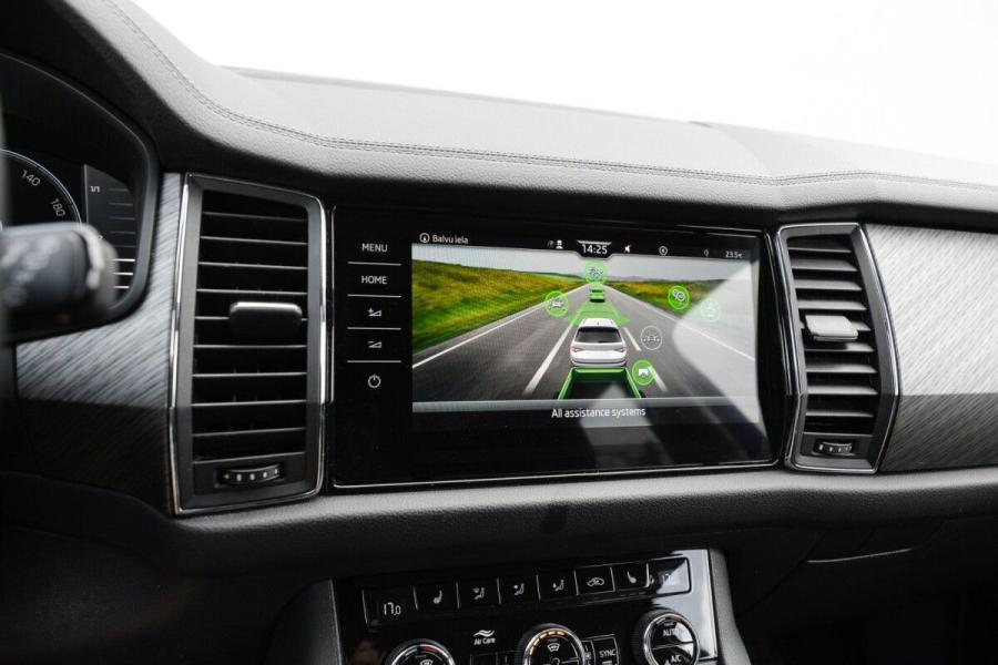 Melns Skoda Kodiaq 2022 Rīga, ar dzinēja tilpumu 2.00 L un nobraukumu 145 tūkst. km par 26500 €, foto 31 vietnē AUTOMOTO.COM.LV