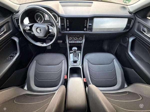 Black Skoda Kodiaq 2022 in Vilnius, with an engine capacity of 1.97 L and mileage of 189 thousand km for 22100 €, photo 9 on AUTOMOTO.COM.LV