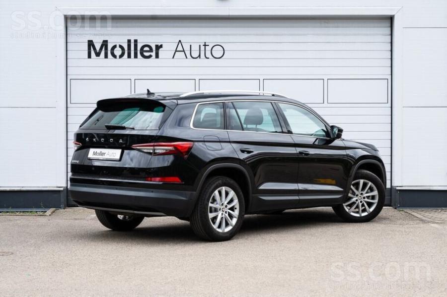 Melns Skoda Kodiaq 2022 Rīga, ar dzinēja tilpumu 2.00 L un nobraukumu 158 tūkst. km par 23950 €, foto 5 vietnē AUTOMOTO.COM.LV