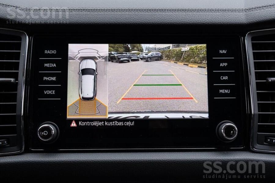 Melns Skoda Kodiaq 2022 Rīga, ar dzinēja tilpumu 2.00 L un nobraukumu 158 tūkst. km par 23950 €, foto 12 vietnē AUTOMOTO.COM.LV