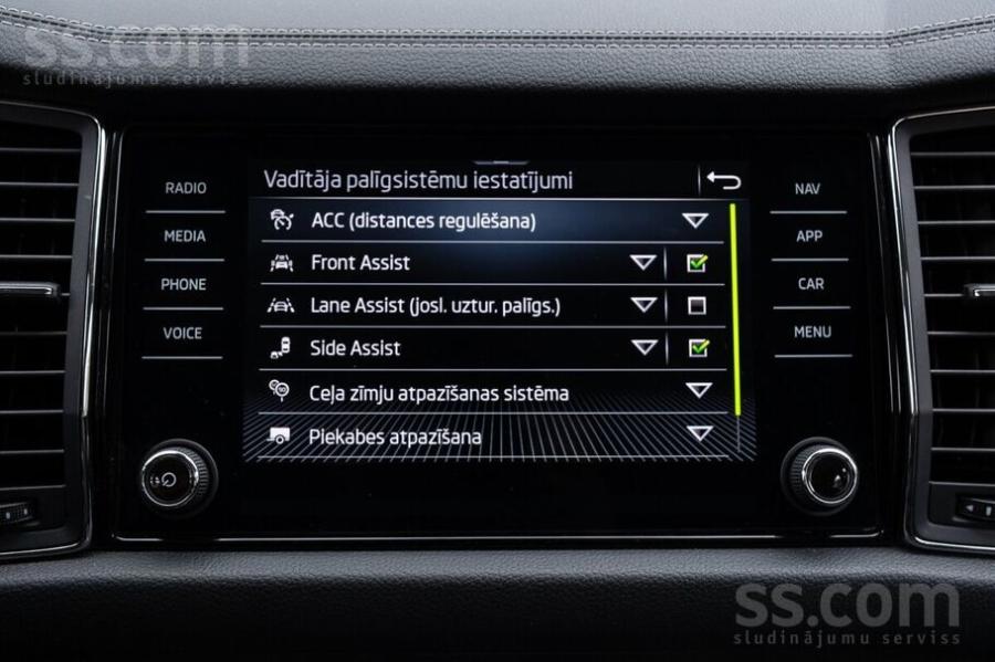 Melns Skoda Kodiaq 2022 Rīga, ar dzinēja tilpumu 2.00 L un nobraukumu 158 tūkst. km par 23950 €, foto 15 vietnē AUTOMOTO.COM.LV