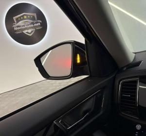 Black Skoda Kodiaq 2022 in Marijampole, with an engine capacity of 1.97 L and mileage of 139 thousand km for 28999 €, photo 4 on AUTOMOTO.COM.LV