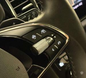 Black Skoda Kodiaq 2022 in Marijampole, with an engine capacity of 1.97 L and mileage of 139 thousand km for 28999 €, photo 5 on AUTOMOTO.COM.LV