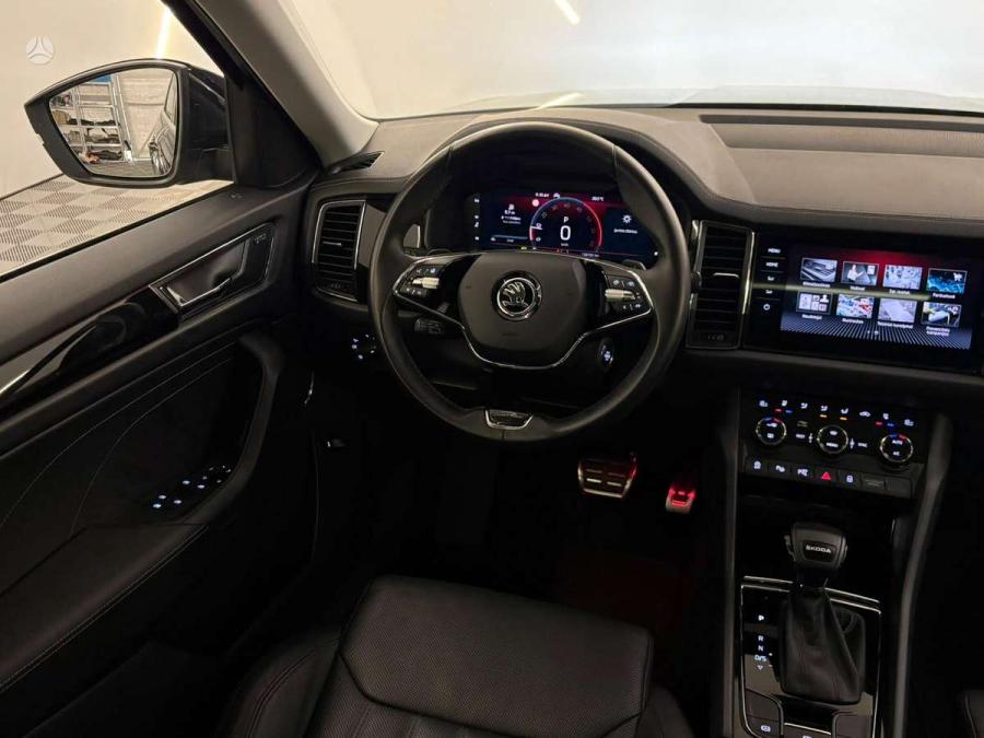 Black Skoda Kodiaq 2022 in Marijampole, with an engine capacity of 1.97 L and mileage of 139 thousand km for 28999 €, photo 21 on AUTOMOTO.COM.LV