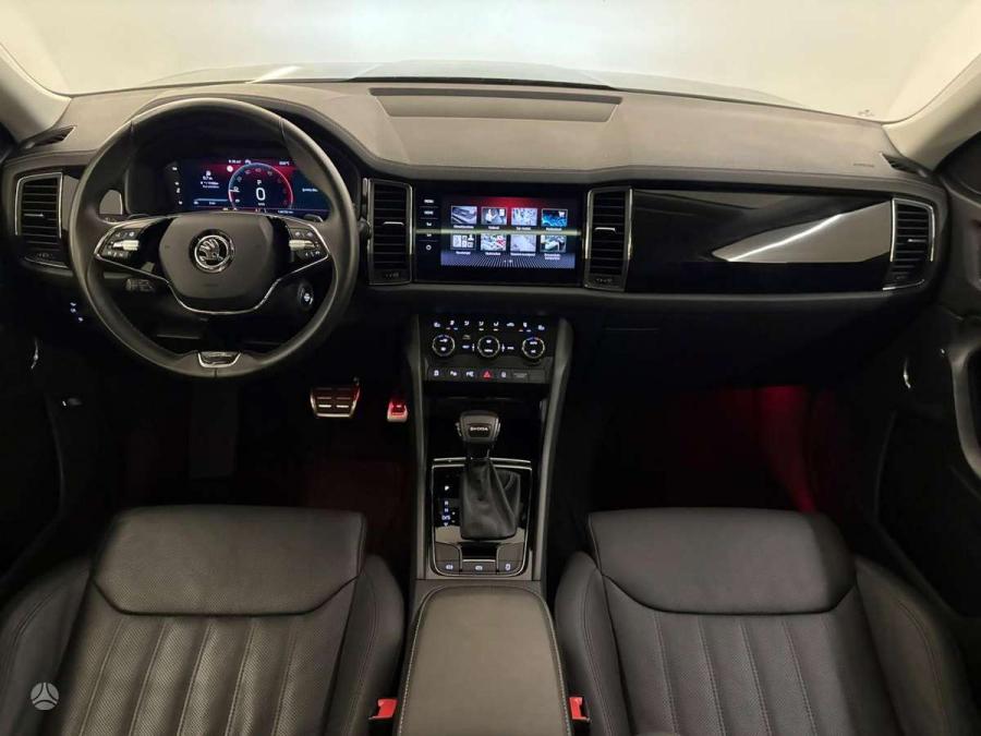 Black Skoda Kodiaq 2022 in Marijampole, with an engine capacity of 1.97 L and mileage of 139 thousand km for 28999 €, photo 22 on AUTOMOTO.COM.LV