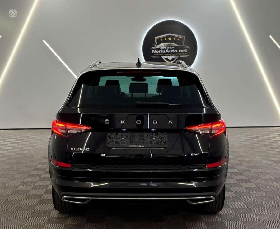 Black Skoda Kodiaq 2022 in Marijampole, with an engine capacity of 1.97 L and mileage of 139 thousand km for 28999 €, photo 35 on AUTOMOTO.COM.LV