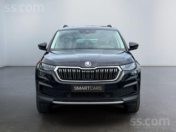 Black Skoda Kodiaq 2022 in Riga, with an engine capacity of 2.00 L and mileage of 86 thousand km for 27220 €, photo 8 on AUTOMOTO.COM.LV