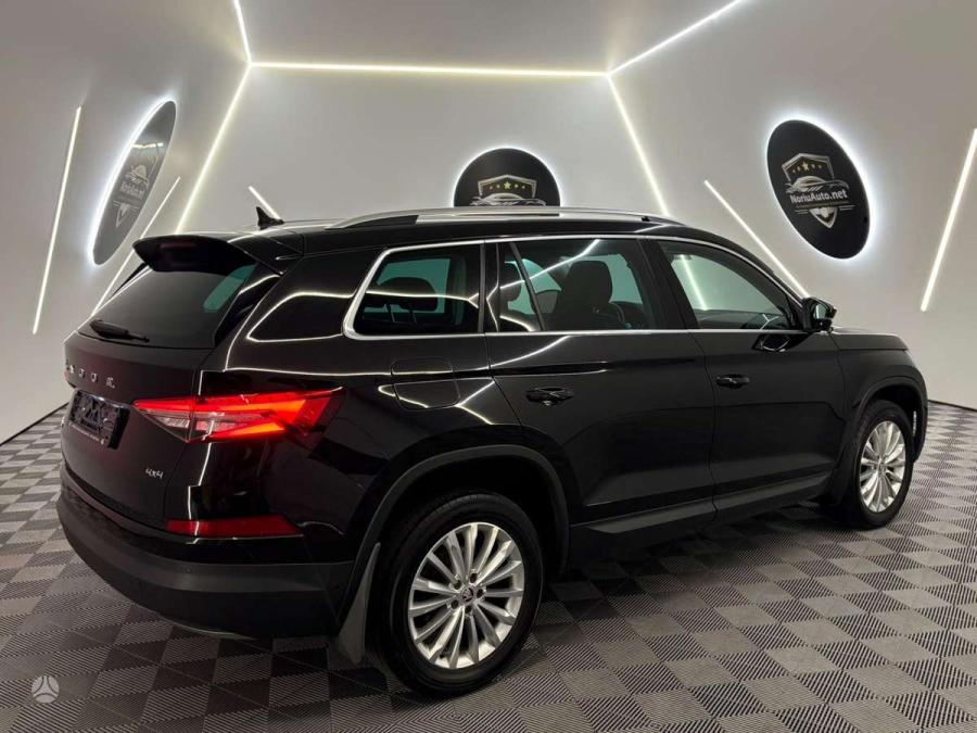 Melns Skoda Kodiaq 2022 Marijampole, ar dzinēja tilpumu 1.97 L un nobraukumu 232 tūkst. km par 23450 €, foto 12 vietnē AUTOMOTO.COM.LV