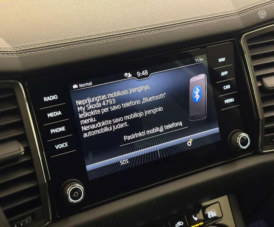 Melns Skoda Kodiaq 2022 Marijampole, ar dzinēja tilpumu 1.97 L un nobraukumu 232 tūkst. km par 23450 €, foto 7 vietnē AUTOMOTO.COM.LV