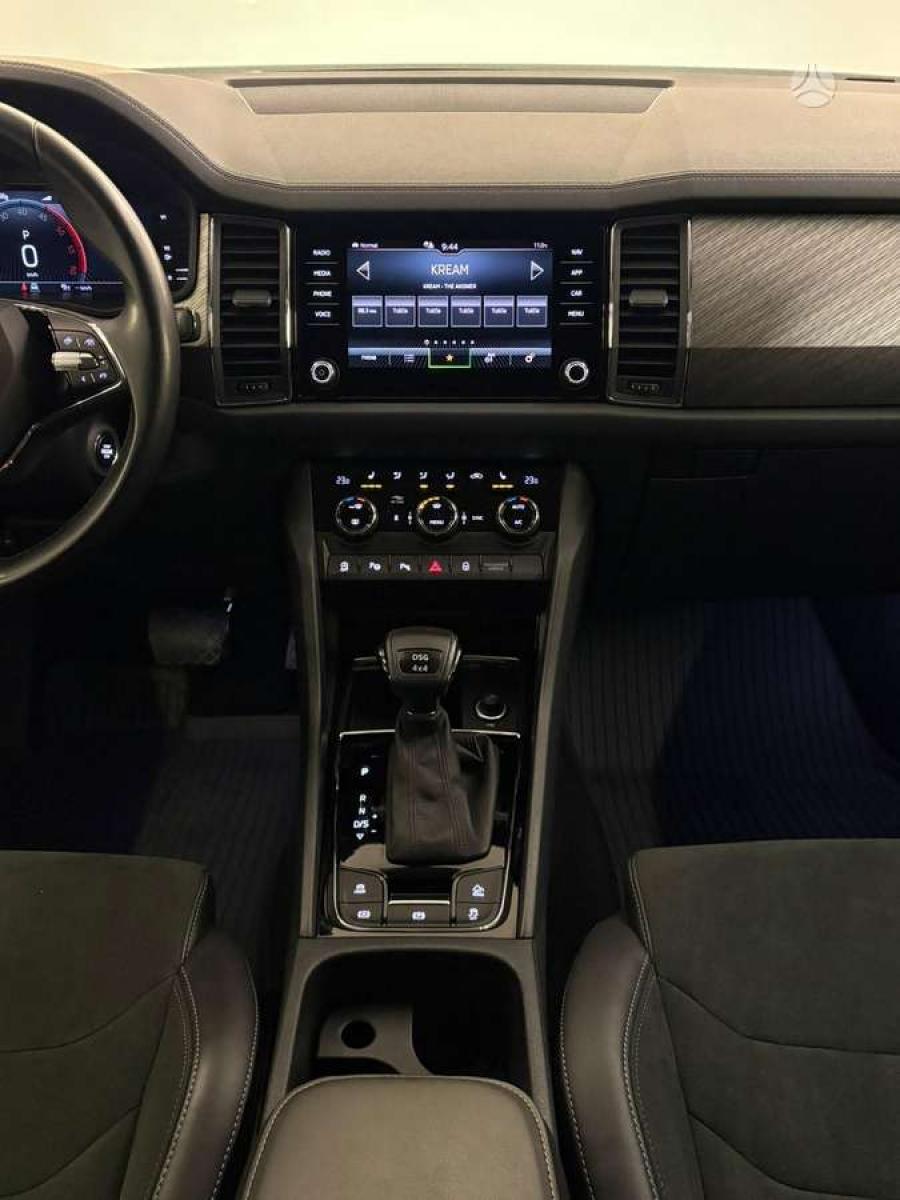 Melns Skoda Kodiaq 2022 Marijampole, ar dzinēja tilpumu 1.97 L un nobraukumu 232 tūkst. km par 23450 €, foto 38 vietnē AUTOMOTO.COM.LV