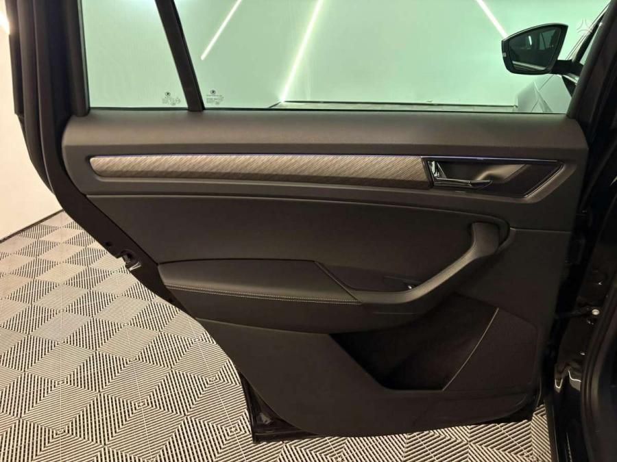 Melns Skoda Kodiaq 2022 Marijampole, ar dzinēja tilpumu 1.97 L un nobraukumu 232 tūkst. km par 23450 €, foto 46 vietnē AUTOMOTO.COM.LV