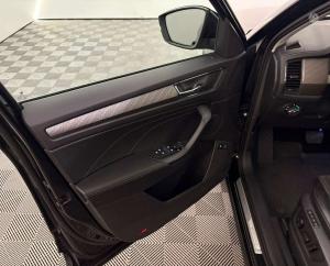 Melns Skoda Kodiaq 2022 Marijampole, ar dzinēja tilpumu 1.97 L un nobraukumu 232 tūkst. km par 23450 €, foto 61 vietnē AUTOMOTO.COM.LV