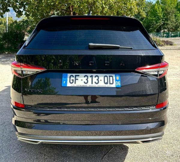 Black Skoda Kodiaq 2022 in Taurage, with an engine capacity of 2.00 L and mileage of 209 thousand km for 23500 €, photo 5 on AUTOMOTO.COM.LV