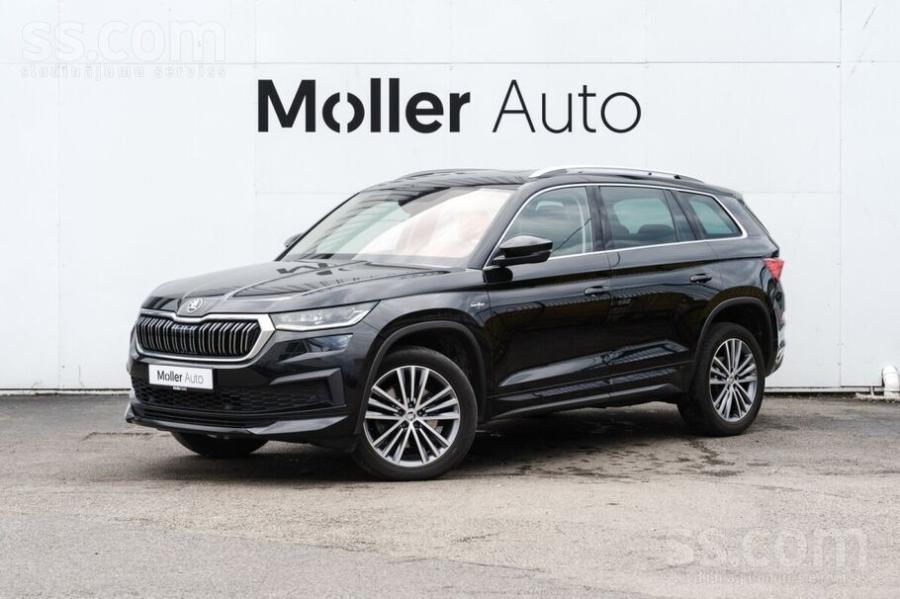 Black Skoda Kodiaq 2022 in Riga, with an engine capacity of 2.00 L and mileage of 93 thousand km for 31350 €, photo 1 on AUTOMOTO.COM.LV