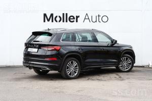 Black Skoda Kodiaq 2022 in Riga, with an engine capacity of 2.00 L and mileage of 93 thousand km for 31350 €, photo 5 on AUTOMOTO.COM.LV