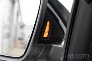 Black Skoda Kodiaq 2022 in Riga, with an engine capacity of 2.00 L and mileage of 93 thousand km for 31350 €, photo 19 on AUTOMOTO.COM.LV