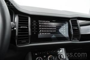 Black Skoda Kodiaq 2022 in Riga, with an engine capacity of 2.00 L and mileage of 93 thousand km for 31350 €, photo 34 on AUTOMOTO.COM.LV