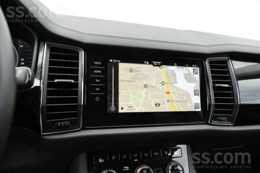 Black Skoda Kodiaq 2022 in Riga, with an engine capacity of 2.00 L and mileage of 93 thousand km for 31350 €, photo 35 on AUTOMOTO.COM.LV