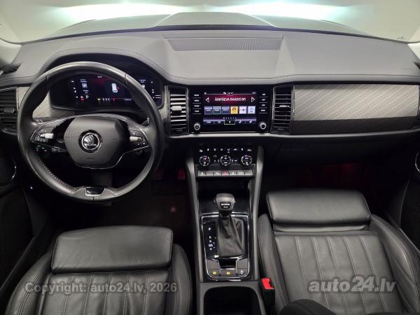Skoda Kodiaq 2022 in Tallinn on AUTOMOTO.COM.LV Black Skoda Kodiaq 2022 in Tallinn, with an engine capacity of 2.00 L and mileage of 137 thousand km for 26900 €, photo 8 on AUTOMOTO.COM.LV