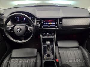 Melns Skoda Kodiaq 2022 Tallina, ar dzinēja tilpumu 2.00 L un nobraukumu 137 tūkst. km par 26900 €, foto 8 vietnē AUTOMOTO.COM.LV