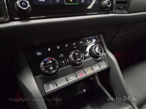 Melns Skoda Kodiaq 2022 Tallina, ar dzinēja tilpumu 2.00 L un nobraukumu 137 tūkst. km par 26900 €, foto 11 vietnē AUTOMOTO.COM.LV