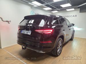 Melns Skoda Kodiaq 2022 Tallina, ar dzinēja tilpumu 2.00 L un nobraukumu 135 tūkst. km par 28900 €, foto 7 vietnē AUTOMOTO.COM.LV
