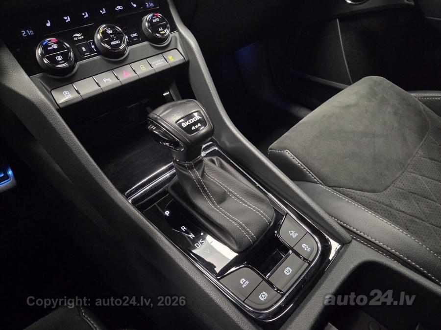 Melns Skoda Kodiaq 2022 Tallina, ar dzinēja tilpumu 2.00 L un nobraukumu 135 tūkst. km par 28900 €, foto 9 vietnē AUTOMOTO.COM.LV