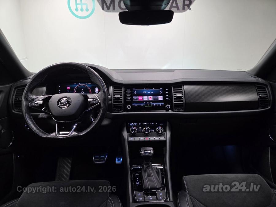 Melns Skoda Kodiaq 2022 Tallina, ar dzinēja tilpumu 2.00 L un nobraukumu 135 tūkst. km par 28900 €, foto 17 vietnē AUTOMOTO.COM.LV