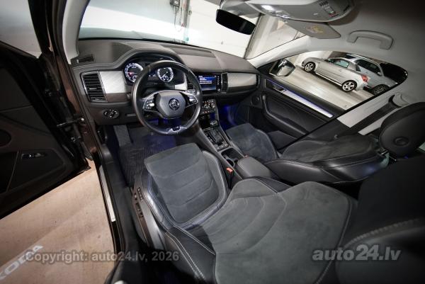 Skoda Kodiaq 2022 in Tallinn on AUTOMOTO.COM.LV Black Skoda Kodiaq 2022 in Tallinn, with an engine capacity of 2.00 L and mileage of 128 thousand km for 25990 €, photo 11 on AUTOMOTO.COM.LV