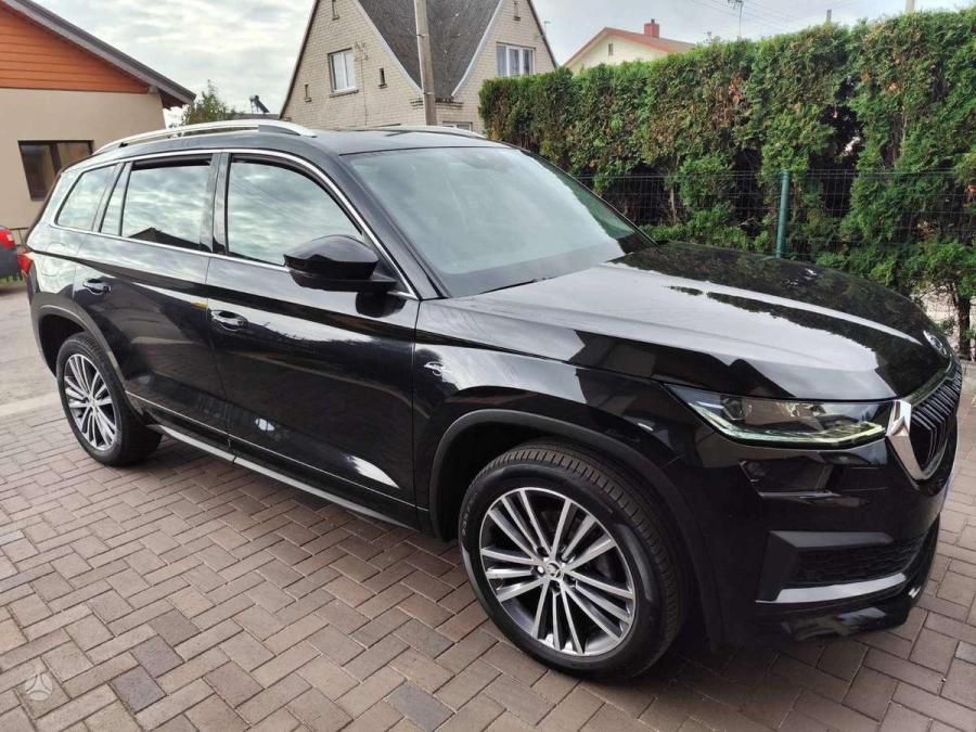 Черный Шкода Kodiaq 2022 в Калвария, объемом двигателя 1.50 л и пробегом 158 тыс. км за 27770 €, фото 1 на AUTOMOTO.COM.LV