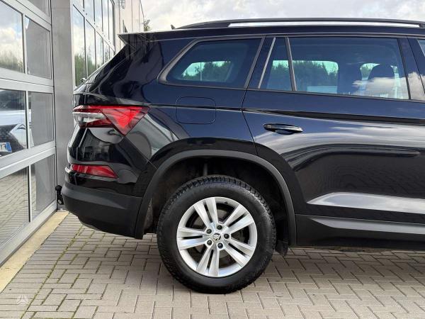 Melns Skoda Kodiaq 2022 Viļņa, ar dzinēja tilpumu 1.97 L un nobraukumu 194 tūkst. km par 22000 €, foto 8 vietnē AUTOMOTO.COM.LV