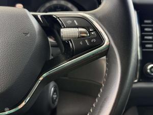 Черный Шкода Kodiaq 2022 в Вильнюс, объемом двигателя 1.97 л и пробегом 194 тыс. км за 22000 €, фото 43 на AUTOMOTO.COM.LV