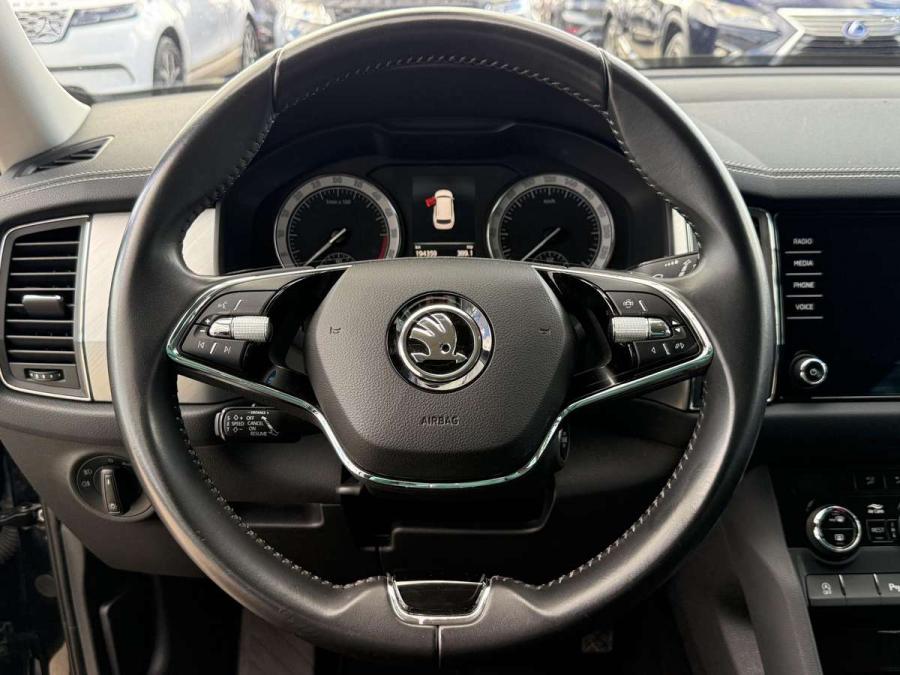 Черный Шкода Kodiaq 2022 в Вильнюс, объемом двигателя 1.97 л и пробегом 194 тыс. км за 22000 €, фото 44 на AUTOMOTO.COM.LV