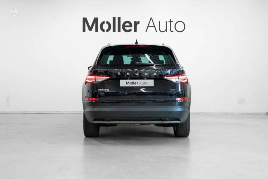 Black Skoda Kodiaq 2022 in Vilnius, with an engine capacity of 2.00 L and mileage of 108 thousand km for 32500 €, photo 7 on AUTOMOTO.COM.LV