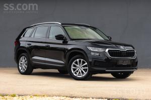 Черный Шкода Kodiaq 2022 в Елгава, объемом двигателя 1.50 л и пробегом 210 тыс. км за 21000 €, фото  на AUTOMOTO.COM.LV