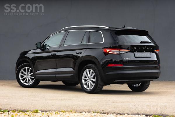 Skoda Kodiaq 2022 Jelgava vietnē Melns Skoda Kodiaq 2022 Jelgava, ar dzinēja tilpumu 1.50 L un nobraukumu 210 tūkst. km par 21000 €, foto 6 vietnē AUTOMOTO.COM.LV