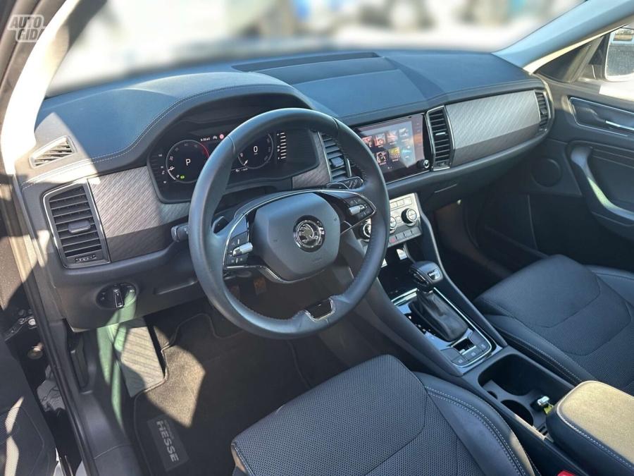 Melns Skoda Kodiaq 2023 Kauņa, ar dzinēja tilpumu 2.00 L un nobraukumu 97 tūkst. km par 31969 €, foto 9 vietnē AUTOMOTO.COM.LV