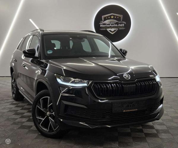 Черный Шкода Kodiaq 2023 в Мариямполе, объемом двигателя 1.50 л и пробегом 137 тыс. км за 28850 €, фото 1 на AUTOMOTO.COM.LV