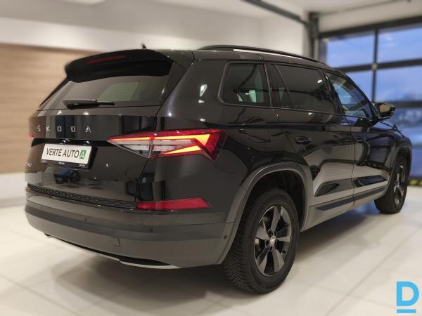 Melns Skoda Kodiaq 2023 Rīga, ar dzinēja tilpumu 2.00 L un nobraukumu 224 tūkst. km par 23990 €, foto 2 vietnē AUTOMOTO.COM.LV