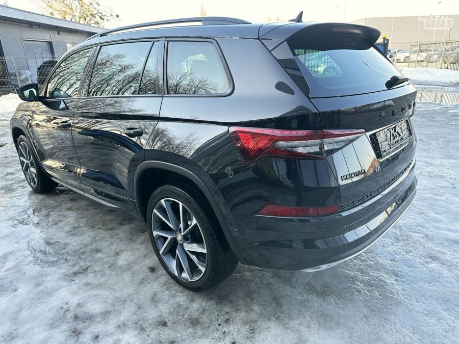 Black Skoda Kodiaq 2023 in Kaunas, with an engine capacity of 1.50 L and mileage of 188 thousand km for 25300 €, photo 4 on AUTOMOTO.COM.LV
