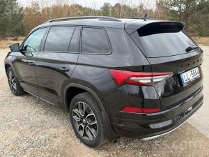 Black Skoda Kodiaq 2023 in Liepaja, with an engine capacity of 2.00 L and mileage of 89 thousand km for 35900 €, photo 7 on AUTOMOTO.COM.LV