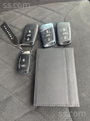 Black Skoda Kodiaq 2023 in Liepaja, with an engine capacity of 2.00 L and mileage of 89 thousand km for 35900 €, photo 22 on AUTOMOTO.COM.LV